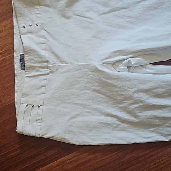 JM Collection | Pants & Jumpsuits | Jm Collection Rivetdetail Capri ...